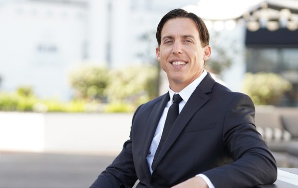 Student Spotlight: Travis Kennedy (MBA ’21) - United States Navy SEAL ...