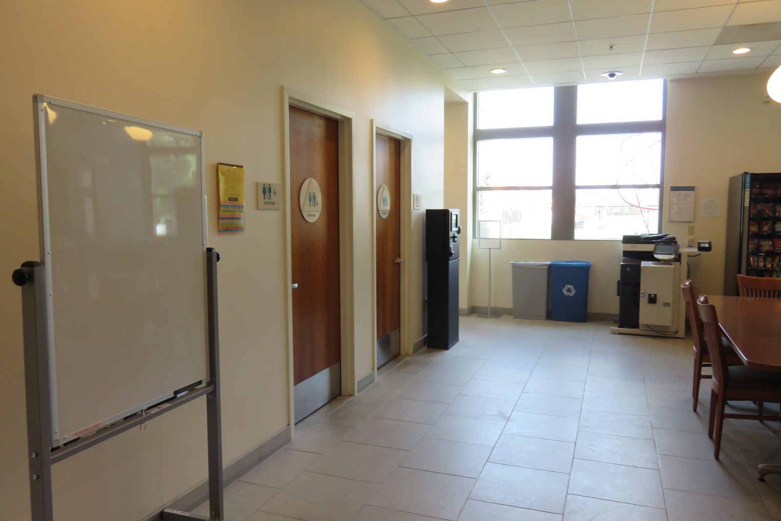 White Boards Introduced to Library’s First Floor - Leatherby Libraries